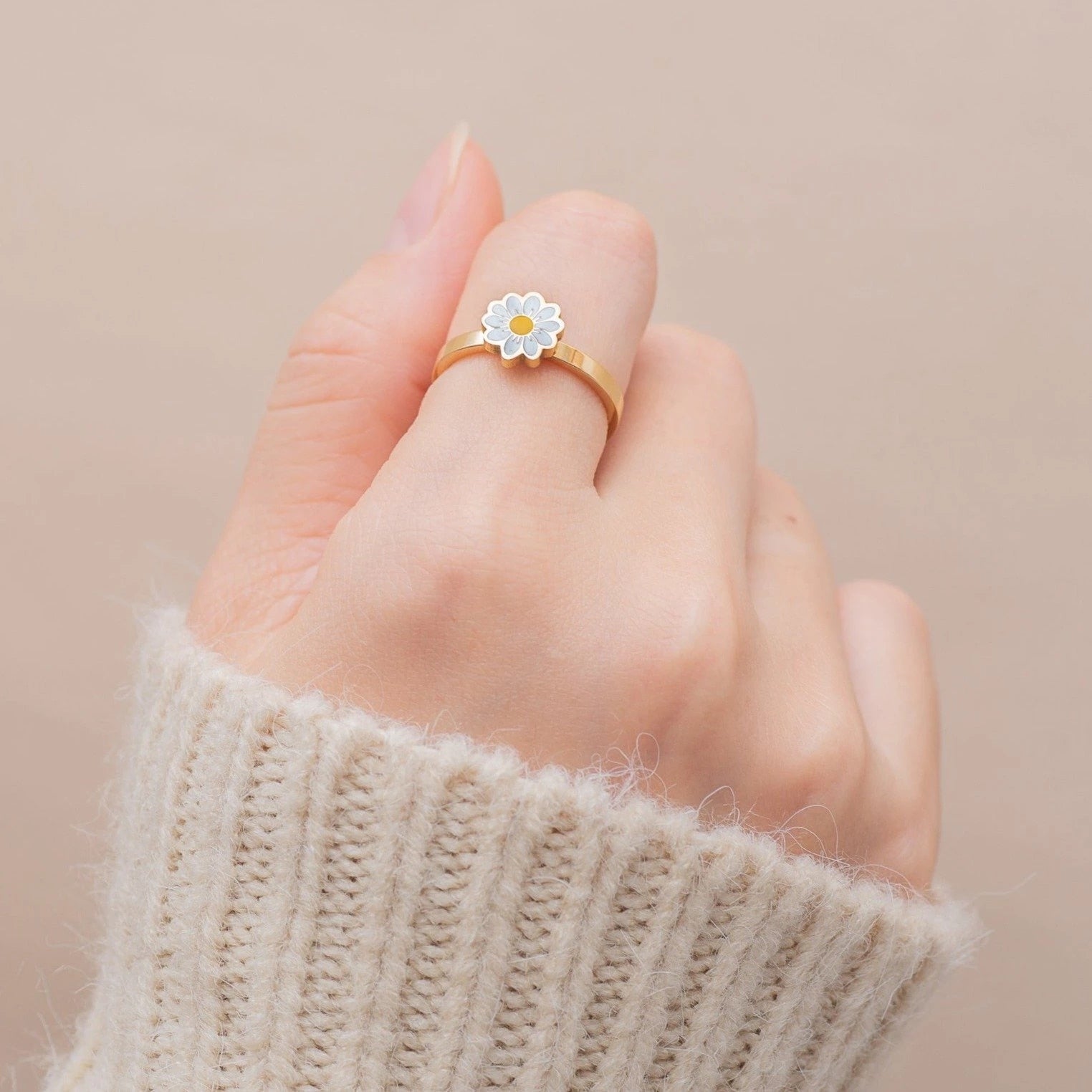 Beat Anxiety with These Revolutionary Anxiety Rings - Get Yours Now!